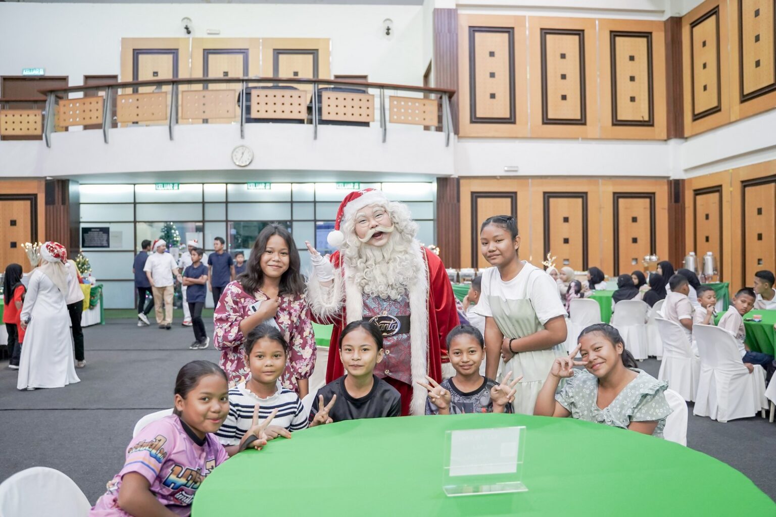 Budimas Brightens the Season: Unwrapping Smiles for Underprivileged ...
